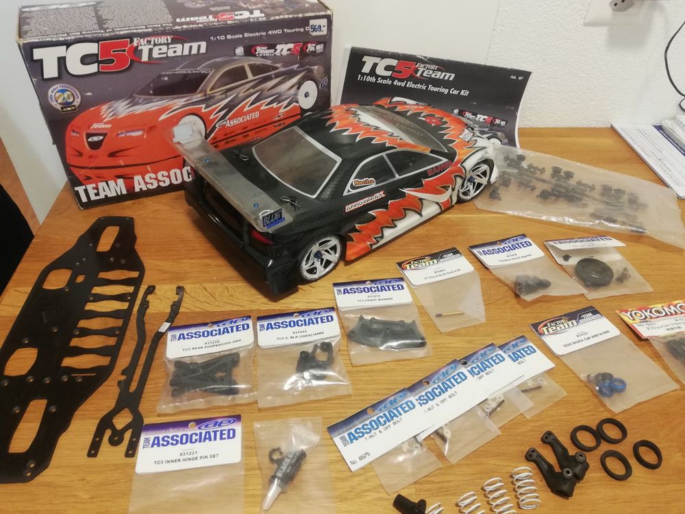 Team Associated TC5 FACTORY TEAM 1:10 + Ersatzteile (Gebraucht) in Tägerschen für CHF 99 – mit ...