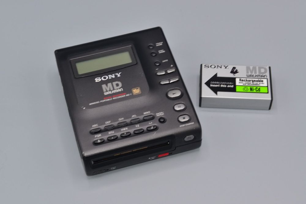 Rarität Sony MD Walkman MZ-1 MiniDisc (Defekt) in Otelfingen für CHF 57 ...