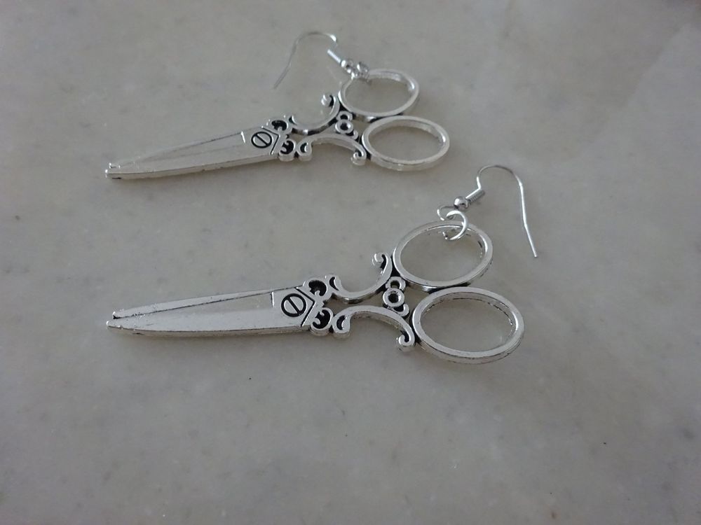 Ohrringe, Scheren (Neu (gemäss Beschreibung)) in Frauenfeld für CHF 2 ...