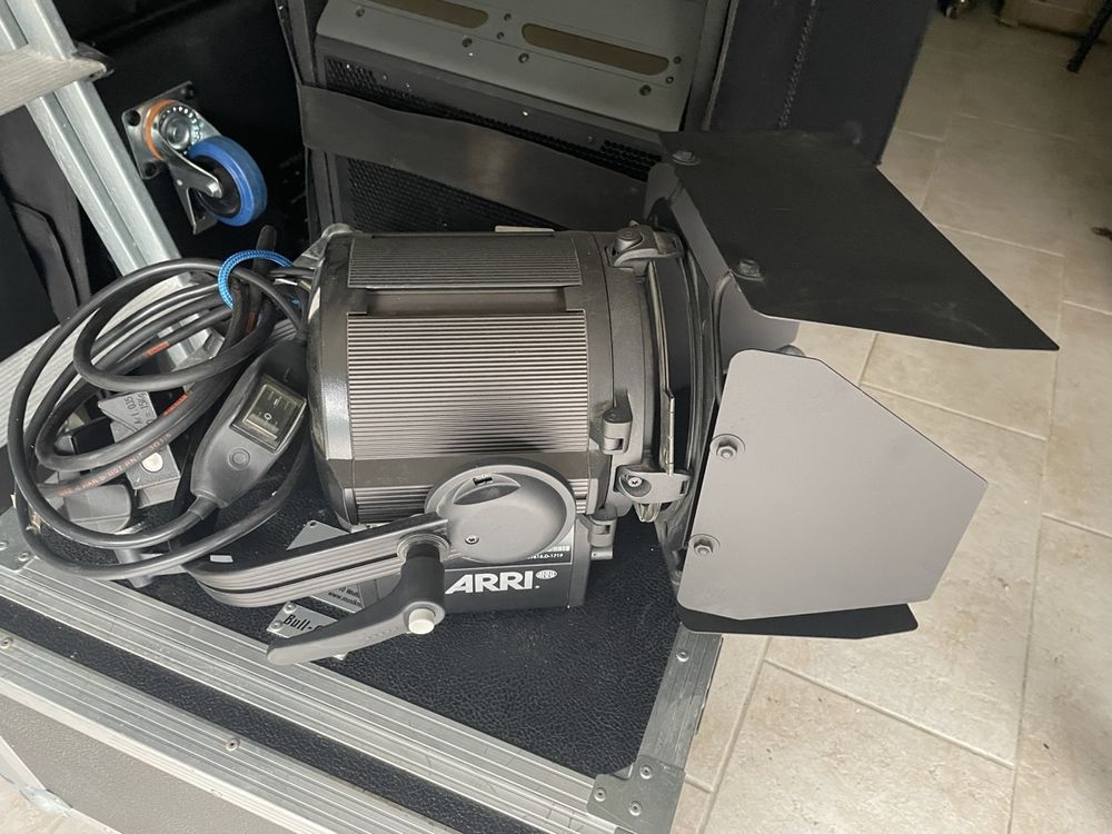 Arri T1 1000 Scheinwerfer 1000 Waat (Gebraucht) in Nebikon für CHF 170 ...