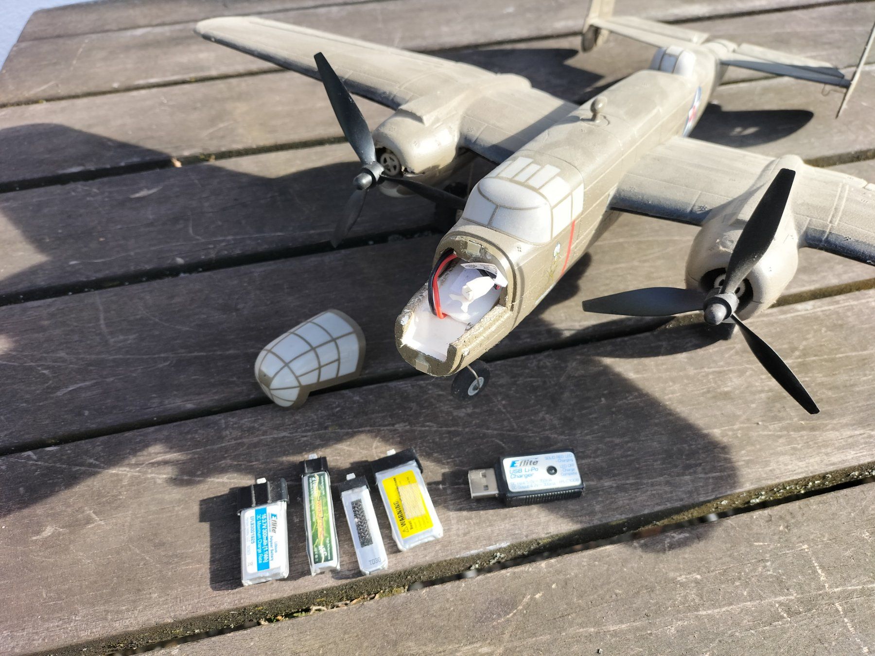 E-flite UMX B-25 Mitchell BNF Electric Airplane (550mm) (Gebraucht) in ...