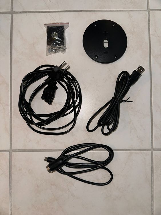 Thrustmaster T300 RS mit T3PA-Pro Pedale und TH8A Shifter | Kaufen auf ...