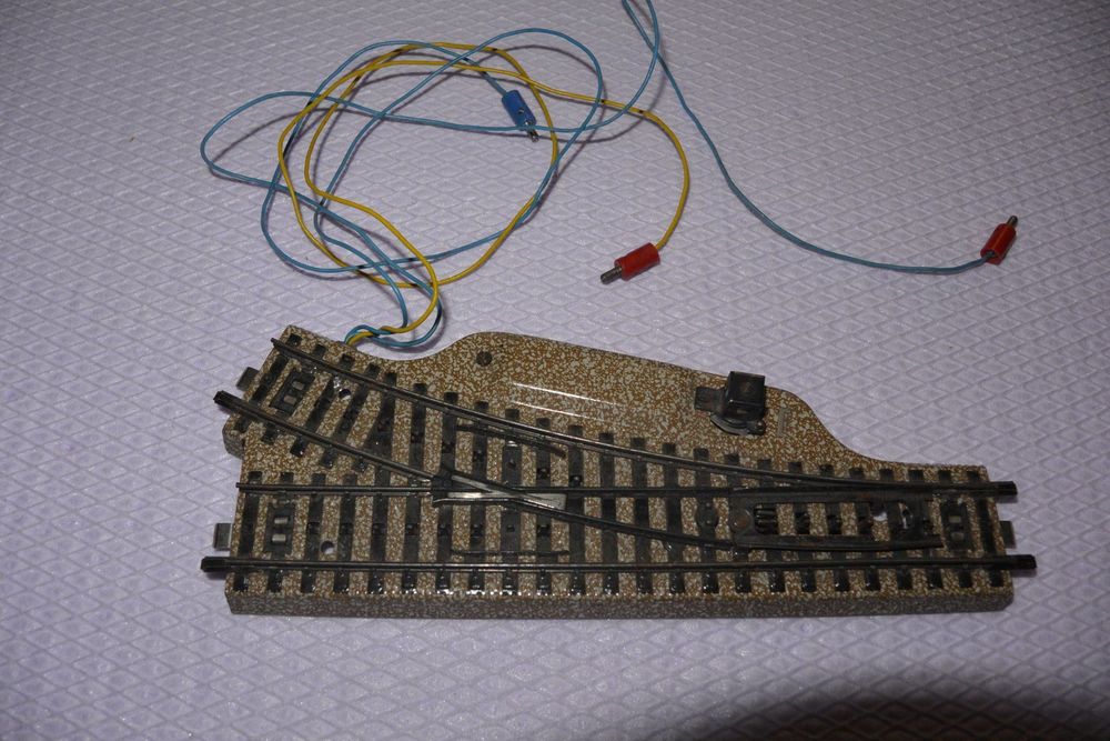 MÄRKLIN H0 3x 5119 EL. WEICHEN RECHTS (Neu (gemäss Beschreibung)) in ...
