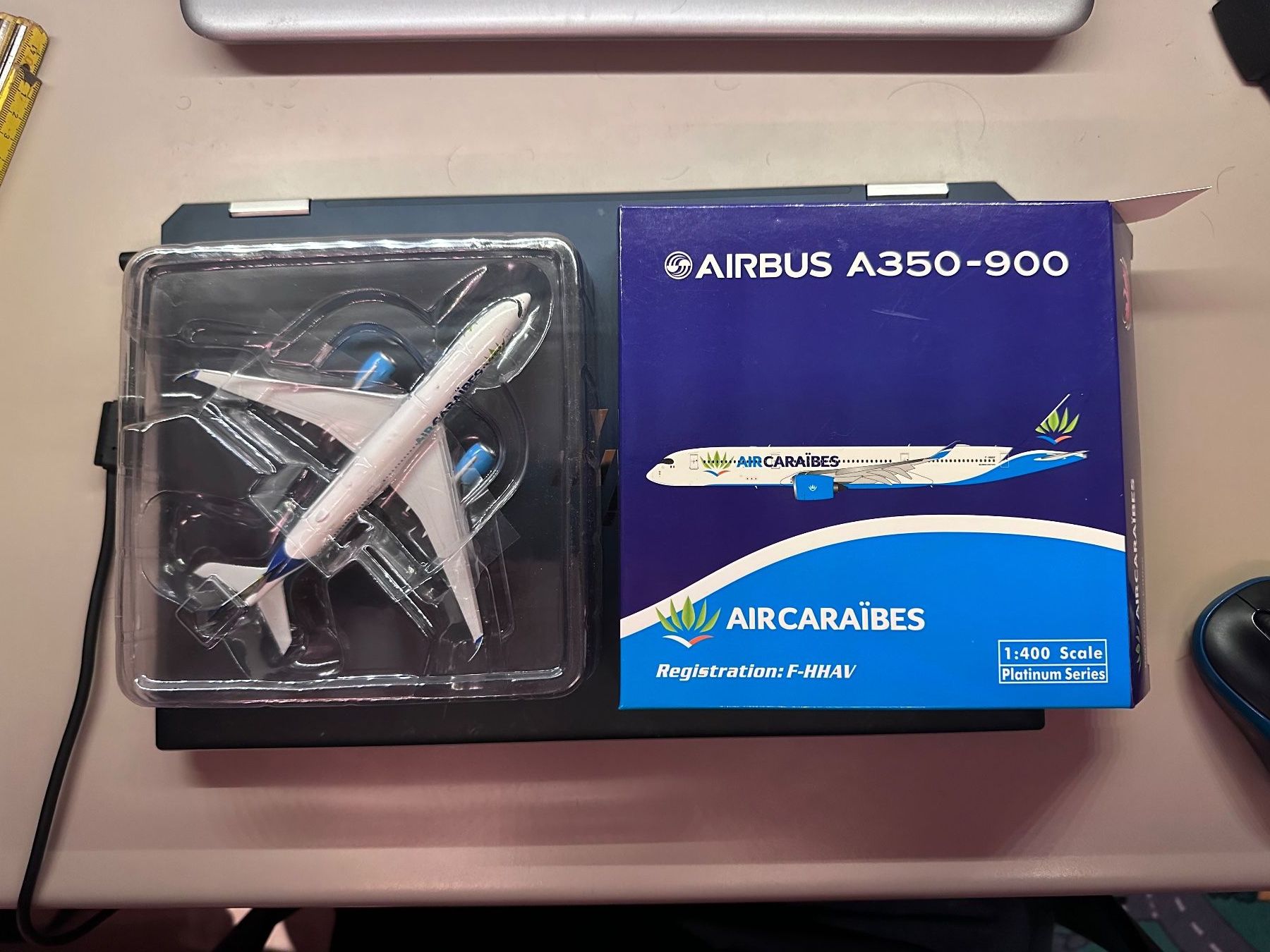 Modell - Air Caraibes Airbus A350-900 - Scale 1/400 (Neu und ...