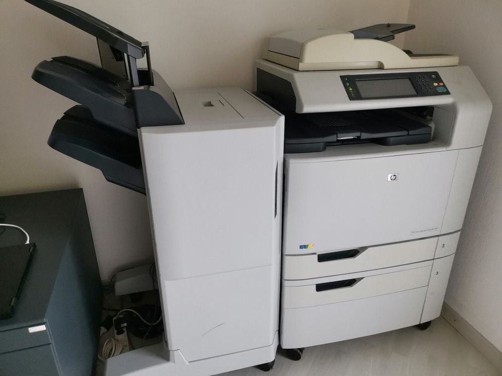 HP Color LaserJet CM6040 MFP | Kaufen auf Ricardo