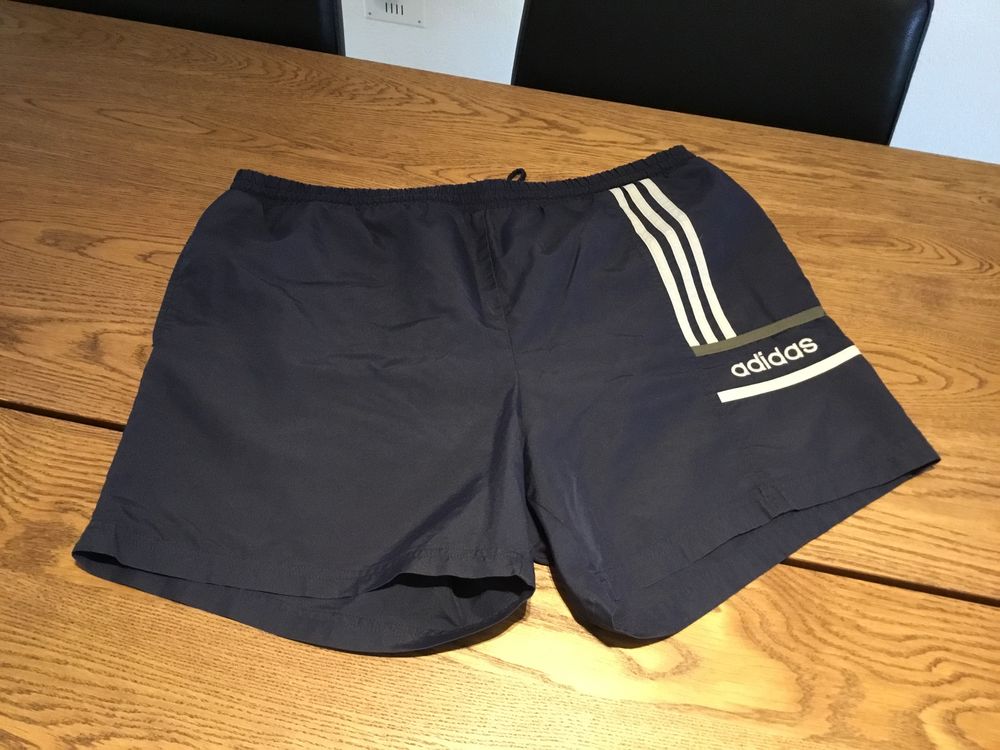 Bequeme Adidas Hose Gr.L (Gebraucht) in für CHF 8 – mit Lieferung auf ...