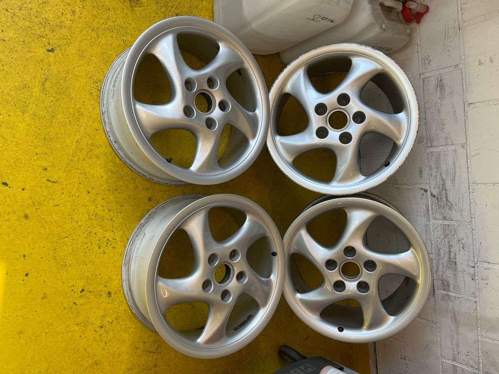 Porsche Felgen (Gebraucht) in Tägerig für CHF 450 – nur Abholung auf ...
