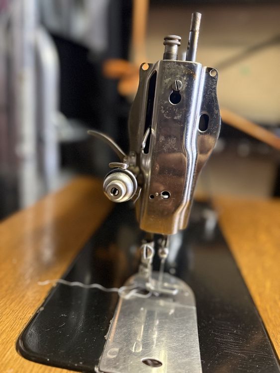 Pfaff Alpina Nähmaschine im Tisch, Vintage 1943, Rarität (Gebraucht) in ...