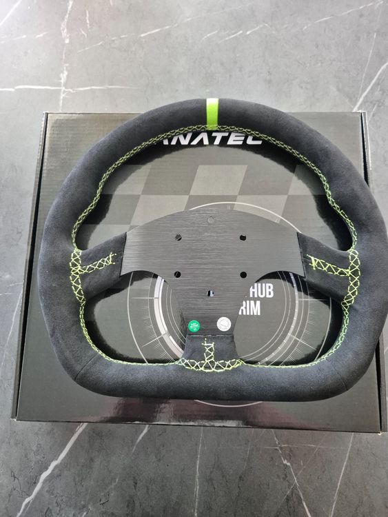 Clubsport Wheel Rim Alcantara Fanatec (Neu (gemäss Beschreibung)) in Le ...