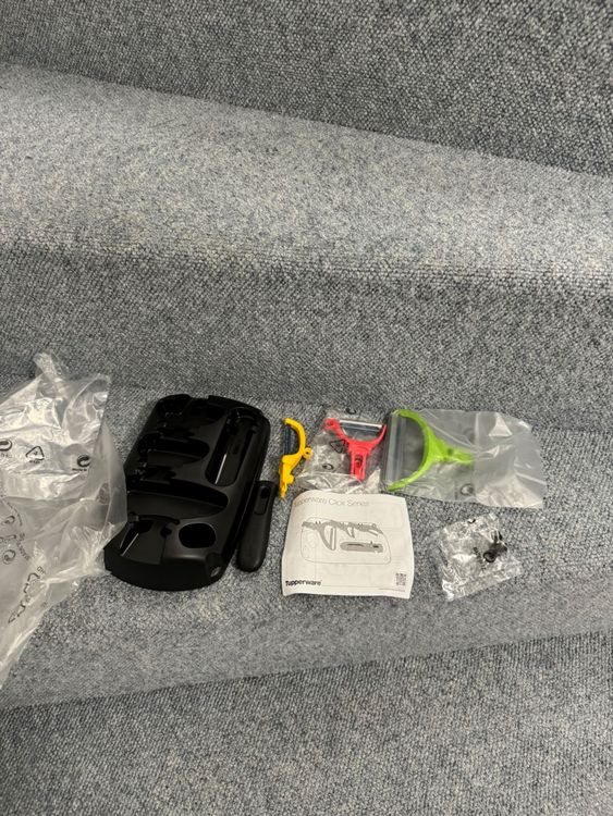 Tupperware Neu! Click Series (Neu und originalverpackt) in Muttenz für ...