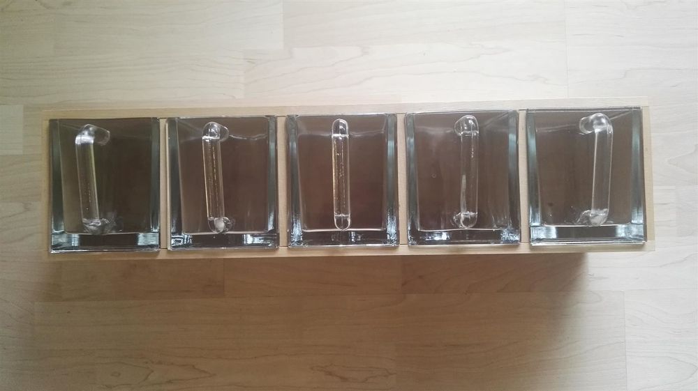 Stilvolle Ikea Förhöja Wandregal Mit Glas Fotos