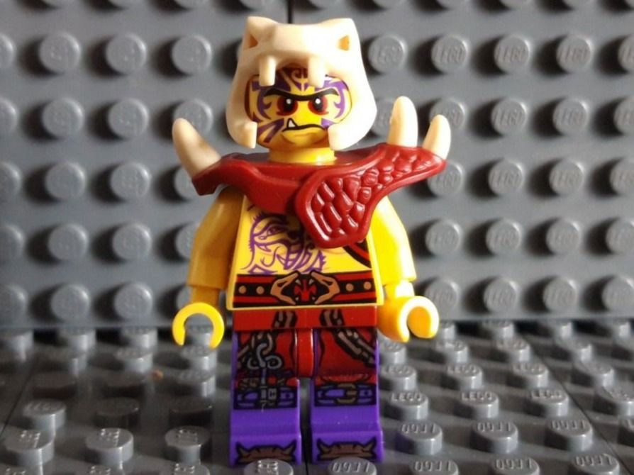 LEGO Ninjago Minifigur njo125 - Zugu (Gebraucht) in für CHF 3.5 – mit ...