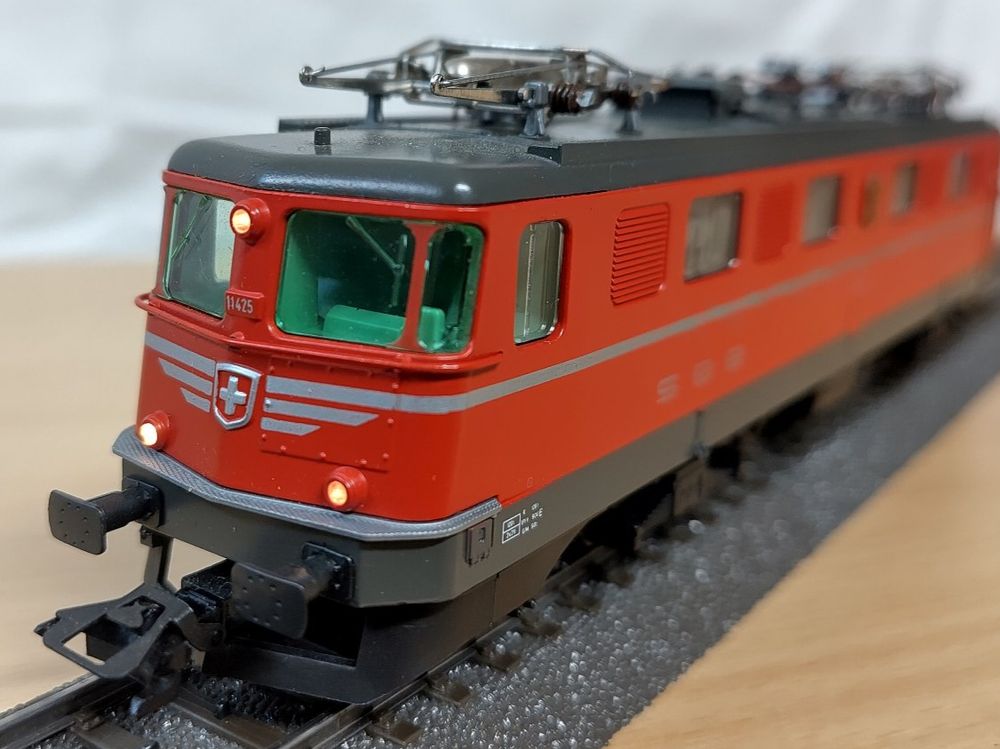 Märklin H0 3336 Ae 6/6 Genf, Jubiläumslok, H0/WS/MFX-Sound (Gebraucht ...
