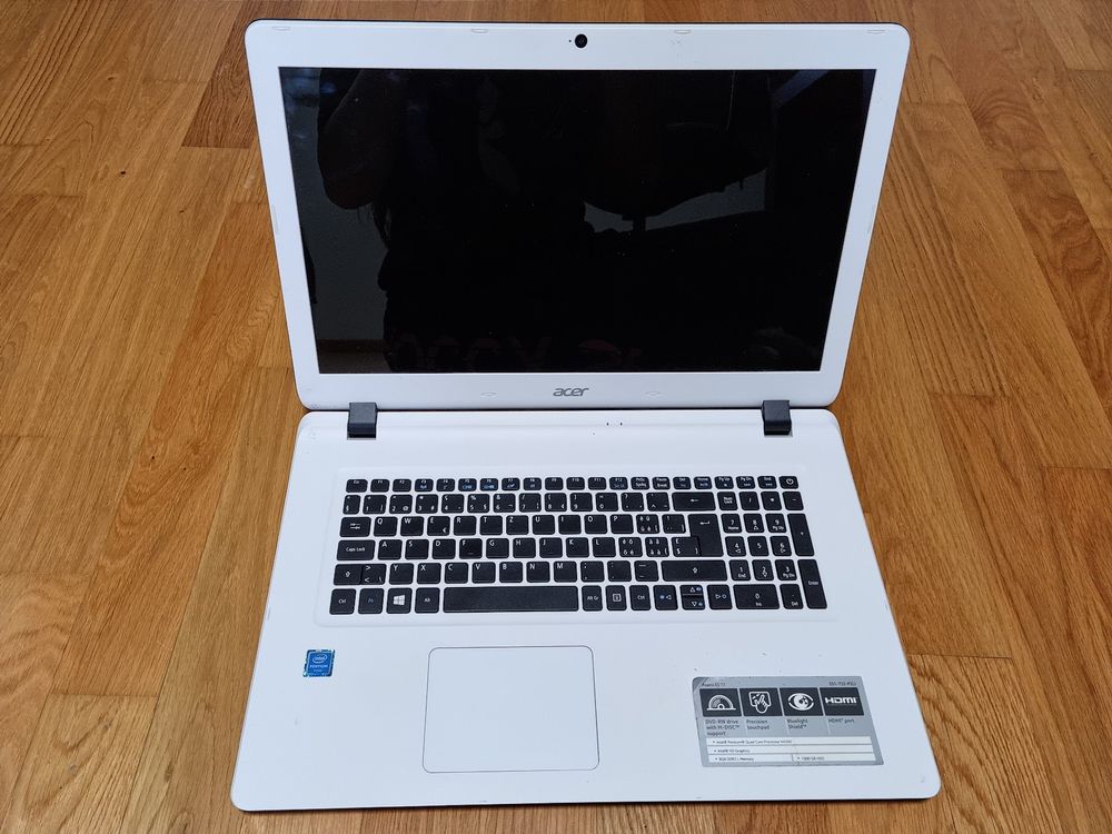 Acer Aspire ES 17 (Gebraucht) in Waltenschwil für CHF 52 – mit ...