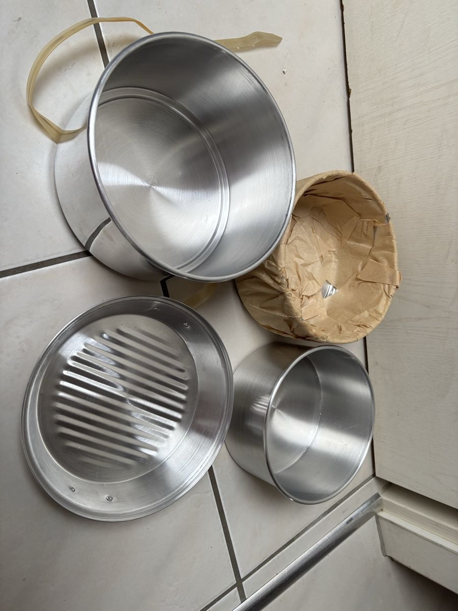 Casseroles en Aluminium vintage Idéale pour pique-niqu (D'occasion) à ...