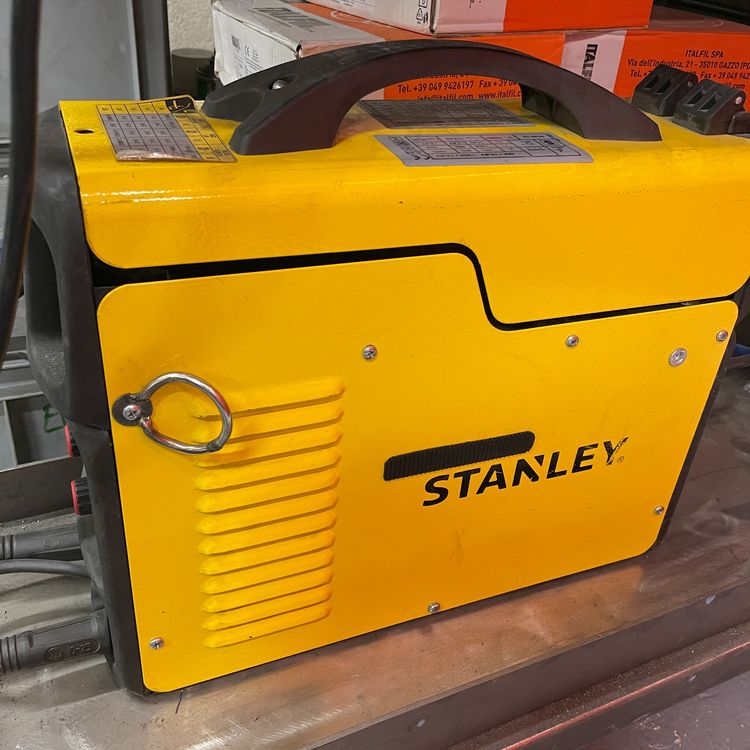 MIG / MAG Schweissgerät / Stanley Fatmax Top MIG 1400 (Gebraucht) in Zuchwil für CHF 265 – mit ...