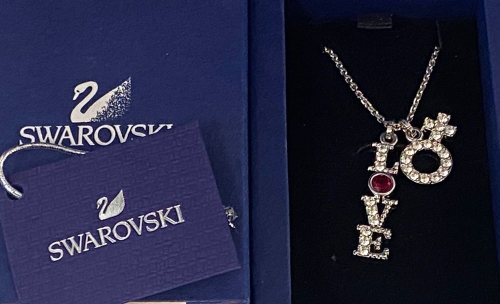 Swarovski Kette Neu und original und original verpackt (Neu und originalverpackt) in Kirchleerau ...