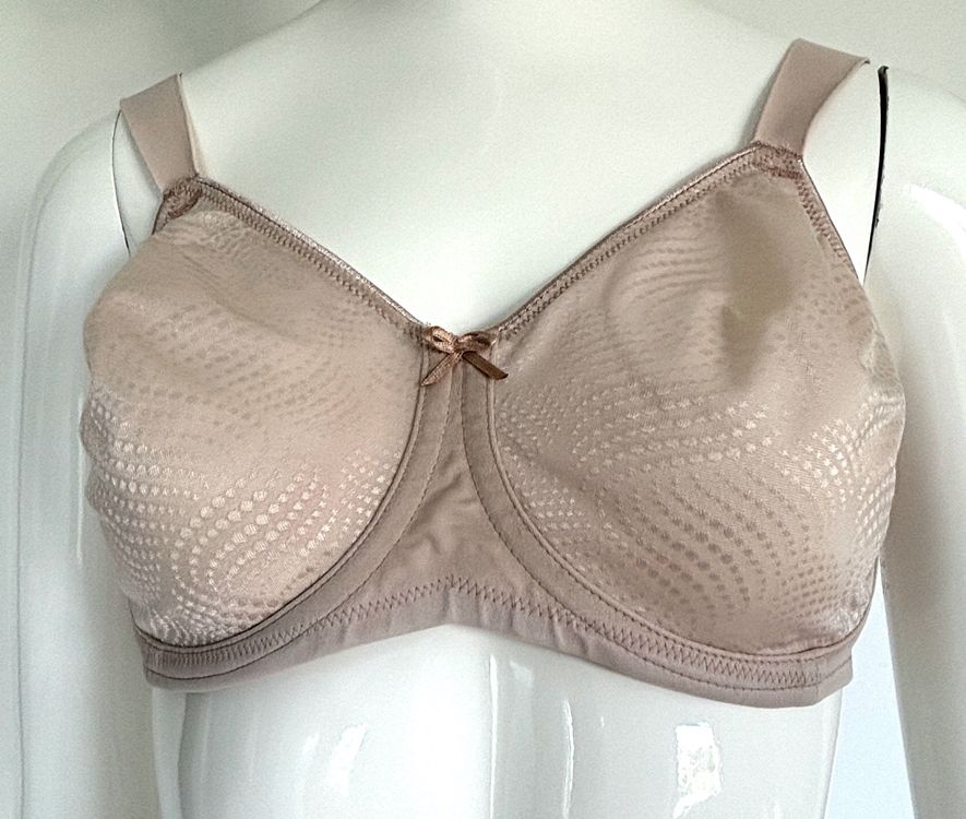 Triumph BH, size 80D (Gebraucht) in Bottmingen für CHF 10 – mit ...