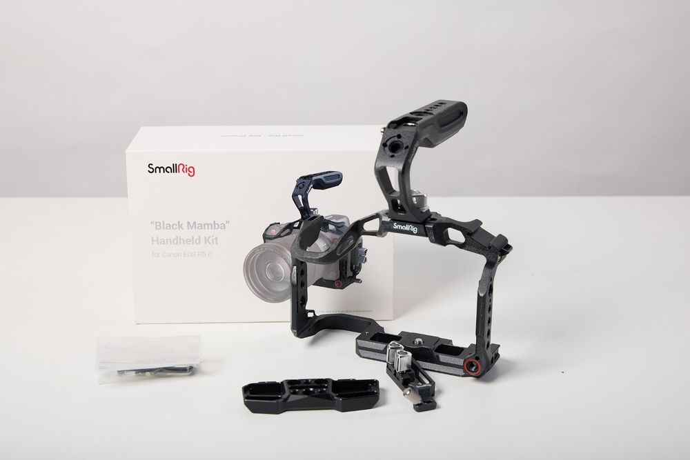 SmallRig Black Mamba für Canon EOS R5C (Gebraucht) in Basel für CHF 80 ...