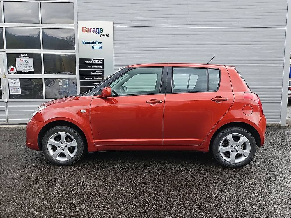 SUZUKI Swift 1.3 GL Top 4WD (Gebraucht) in Schattdorf für CHF 7300 – nur Abholung auf Ricardo kaufen