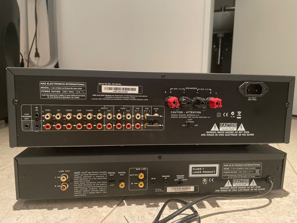 NAD C352 Rowen Edition + NAD Rowen CD Player (Gebraucht) in Domat/Ems ...