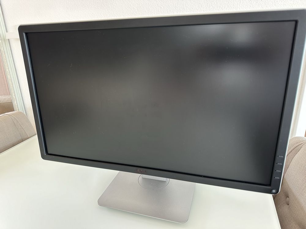 Dell P2414H Monitor (Gebraucht) in für CHF 10 – nur Abholung auf ...