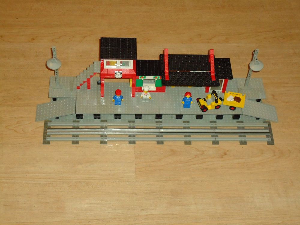 Lego 7824 Eisenbahn 12V Bahnhof | Kaufen auf Ricardo