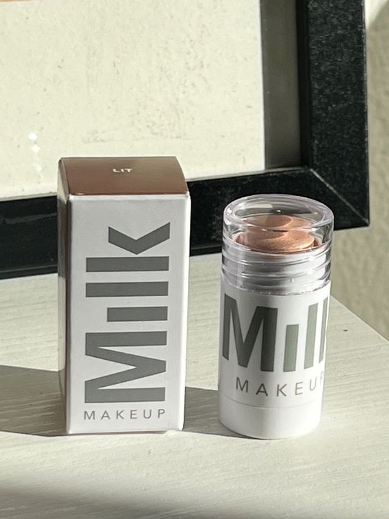 Milk Makeup highlighter in LIT | Kaufen auf Ricardo