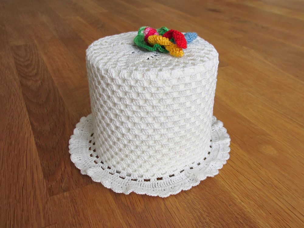 WC-Rollen-Deko, Neu Handarbeit, Ins 1 von 3 (Gebraucht) in Winterthur für CHF 8 – mit Lieferung ...