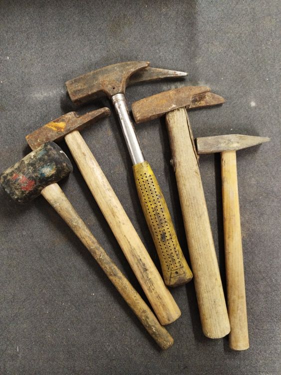 Restposten gebrauchte Hammer 5stk. (0038) (Gebraucht) in Heerbrugg für ...
