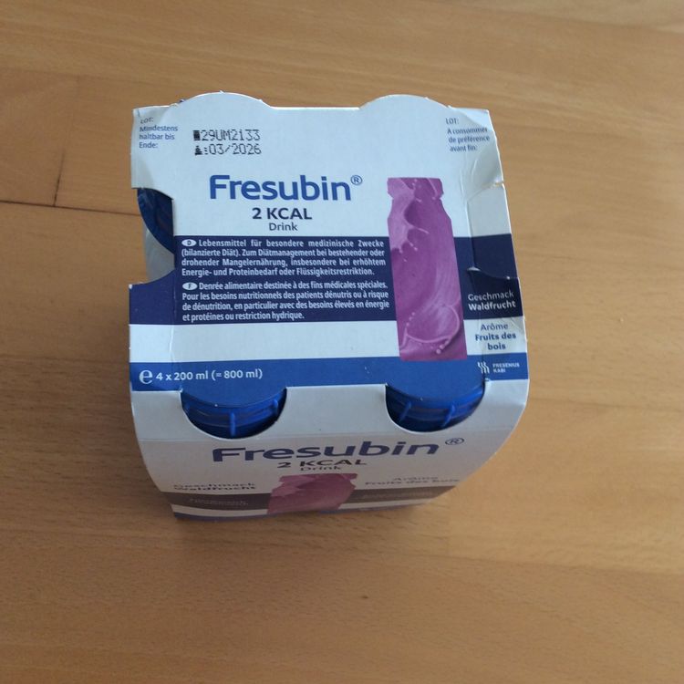Fresubin (Waldfrucht) 2 KCAL / 200 ml Drinks (Gebraucht) in Biel/Bienne ...