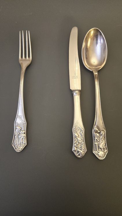 Antikes Kinder-Silberbesteck, Messer, Gabel, Löffel (Gebraucht) in Bern für CHF 50 – mit ...