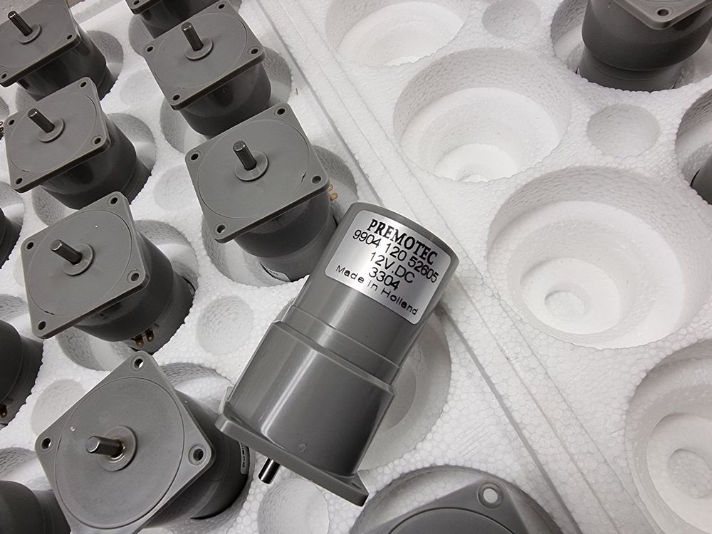 Motor PREMOTEC Getriebemotoren 12V (maxon, Faulhaber) (Neu (gemäss ...