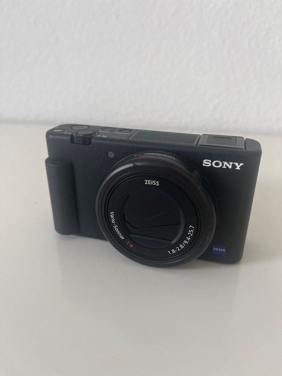 Sony ZV 1 4k camera video (Gebraucht) in Au / ZH für CHF 335 – mit ...