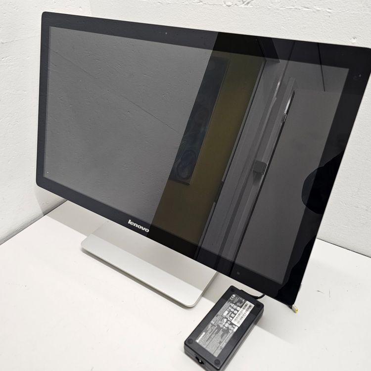 Lenovo A740/ Läuft aber kein Bild daher als DEFEKT verkauft (Defekt) in ...