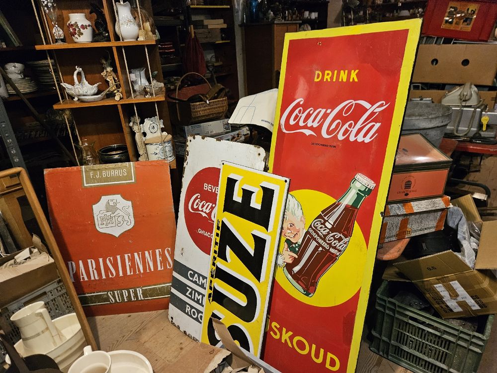 3 emailschils/1blechschild (Usato) a Cevio per CHF 1450 – solo ritiro | Acquista su Ricardo