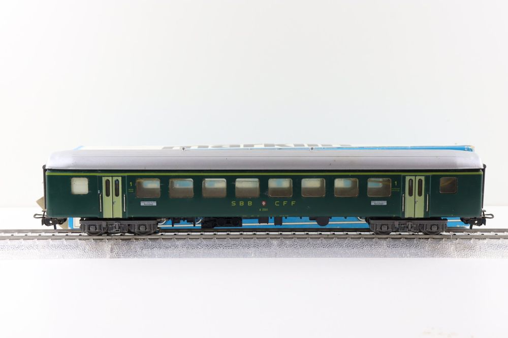 Märklin 4066 SBB Personenwagen mit Licht H0 AC (Gebraucht) in Ried (Muotathal) für CHF 9 – mit ...