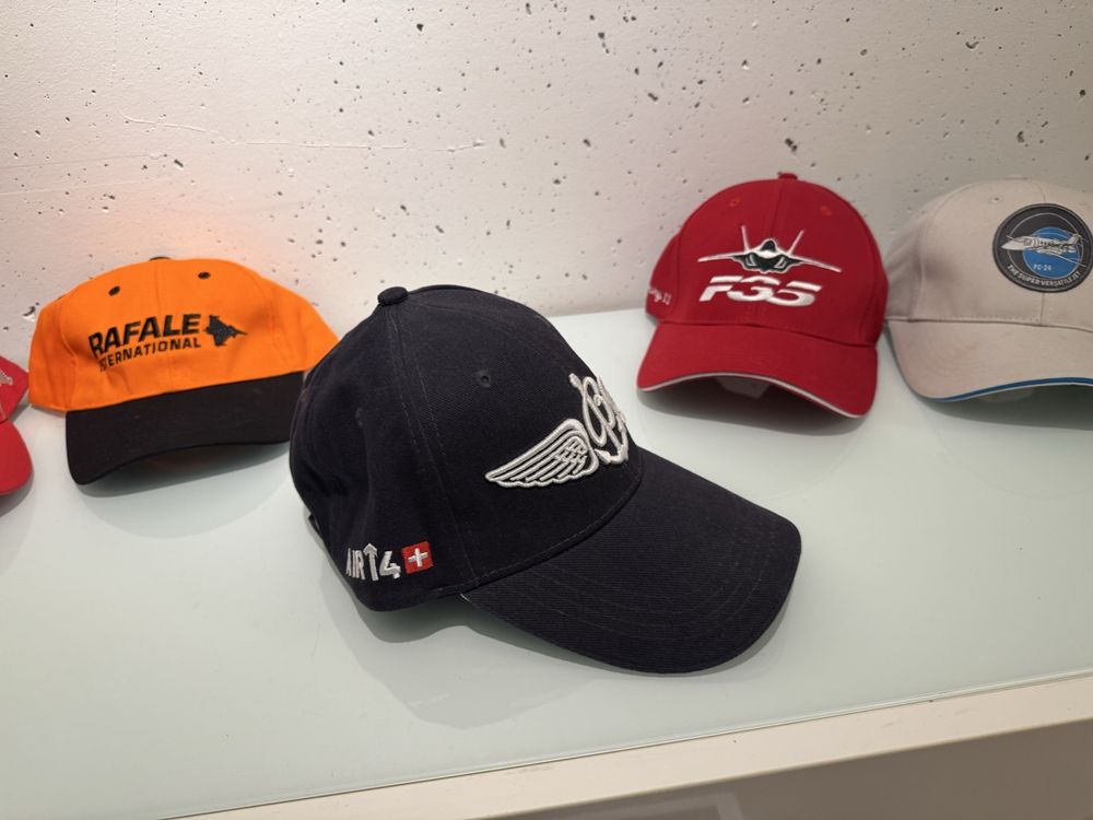 Breitling Cap, Original, Dunkelblau, Air 14, Neu (Neu (gemäss ...