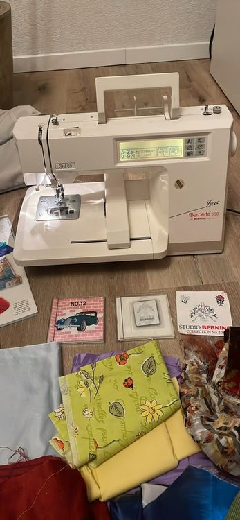 Stickmaschine Bernette Bernina 500 Deco inkl. Zubehör Stoff (Gebraucht ...