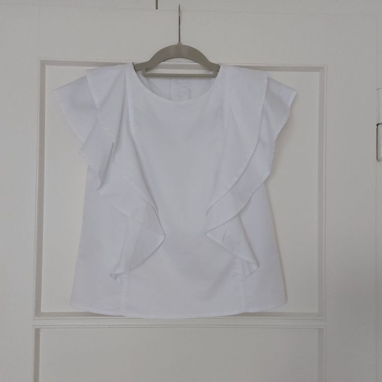 Joli haut fille 158 cm (Neuf (Voir description)) à Lausanne pour CHF 9 ...