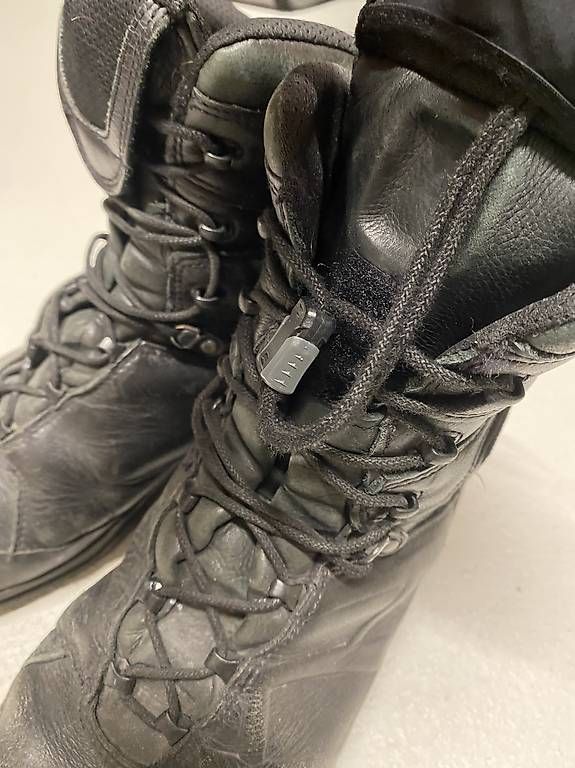 Haix GSG9-X Mid Kampfstiefel gebraucht Grösse 45 (Gebraucht) in Berikon ...