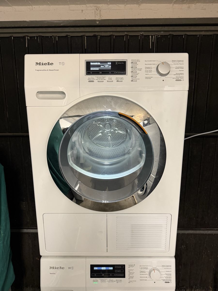 Waschmaschine und trockner Miele 8 kg A+++ (D'occasion) à Adliswil pour ...