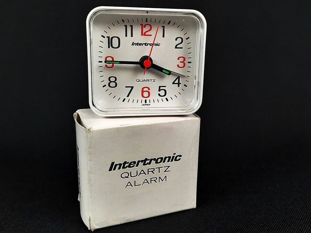 INTERTRONIC Quartz Alarm Wecker (Gebraucht) in für CHF 7 – mit ...