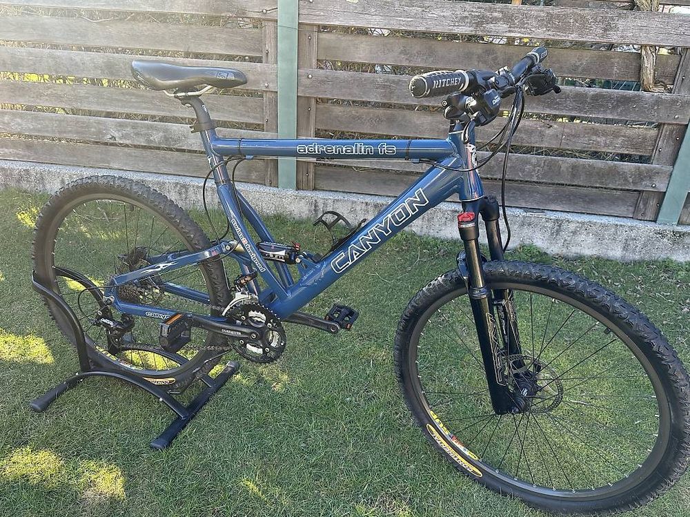 Bicicletta MTB Cayon bi-ammortizzata 26 freni a disco (Usato) a ...