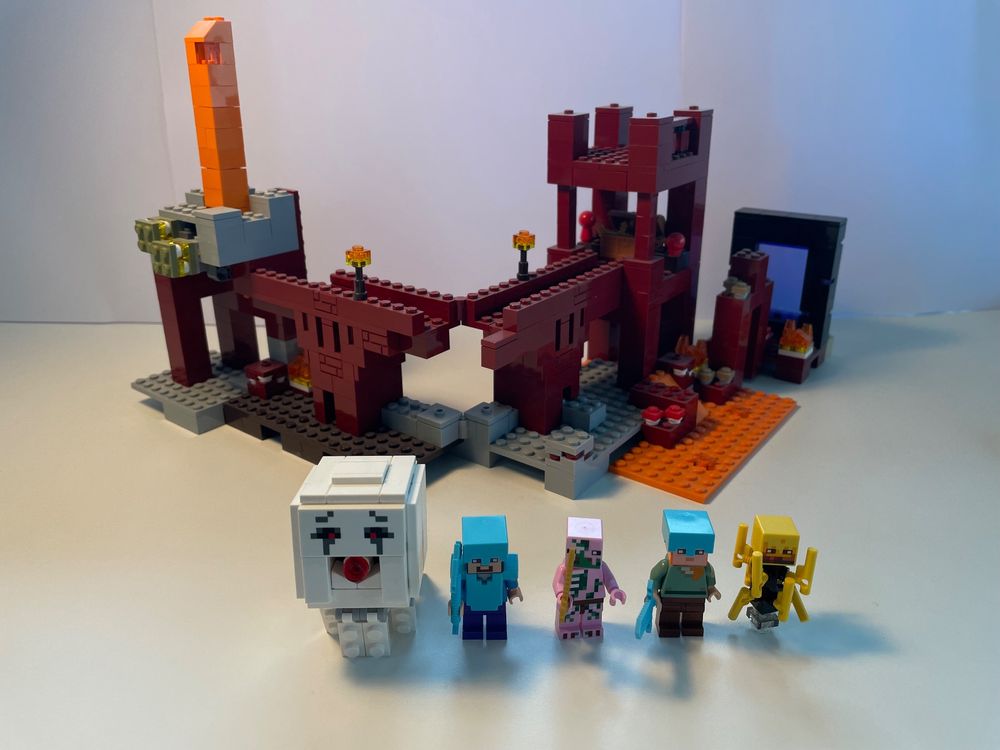 LEGO Minecraft 21122 The Nether Fortress (Gebraucht) in Altendorf für ...