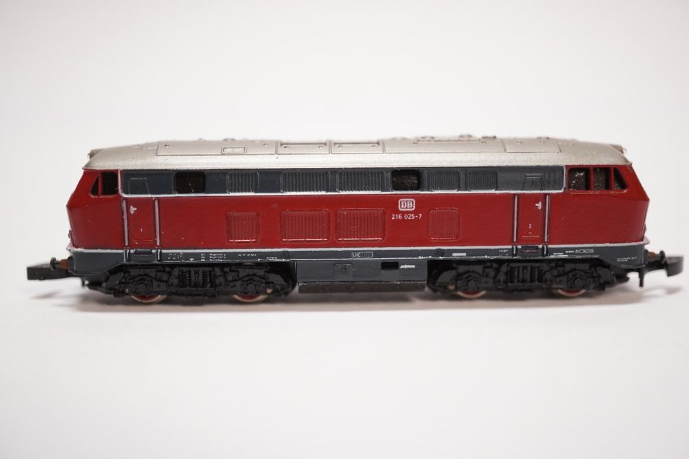 e33 Märklin 8875 DB BR 216 Diesellok rot | Bastelware | Kaufen auf Ricardo