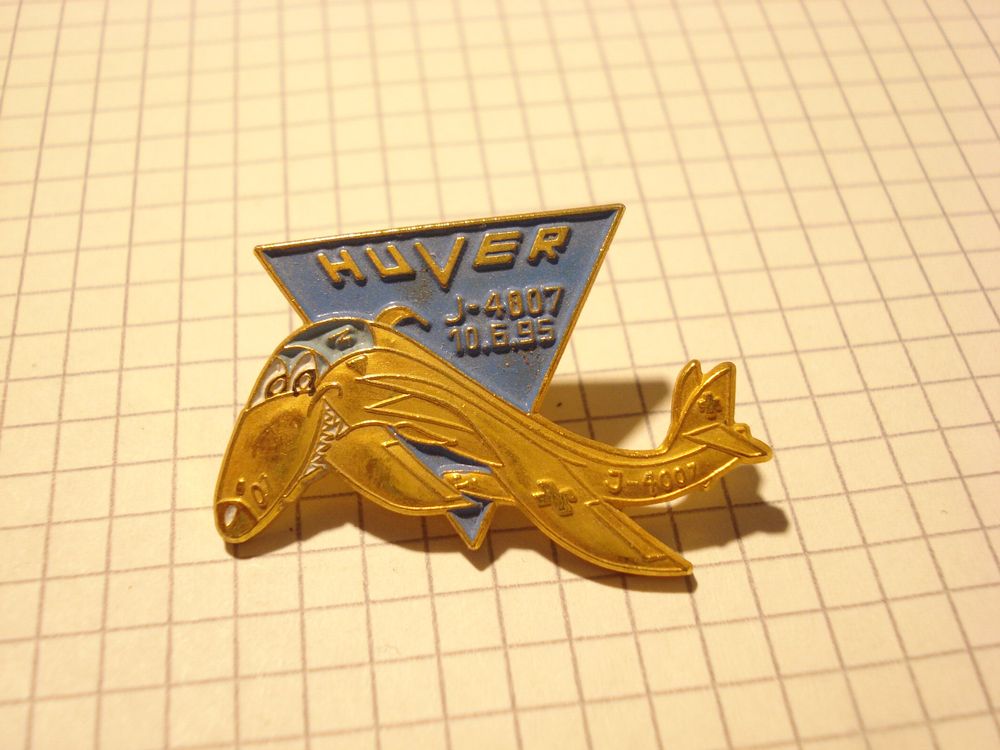 Pin Militär Huver | Kaufen auf Ricardo