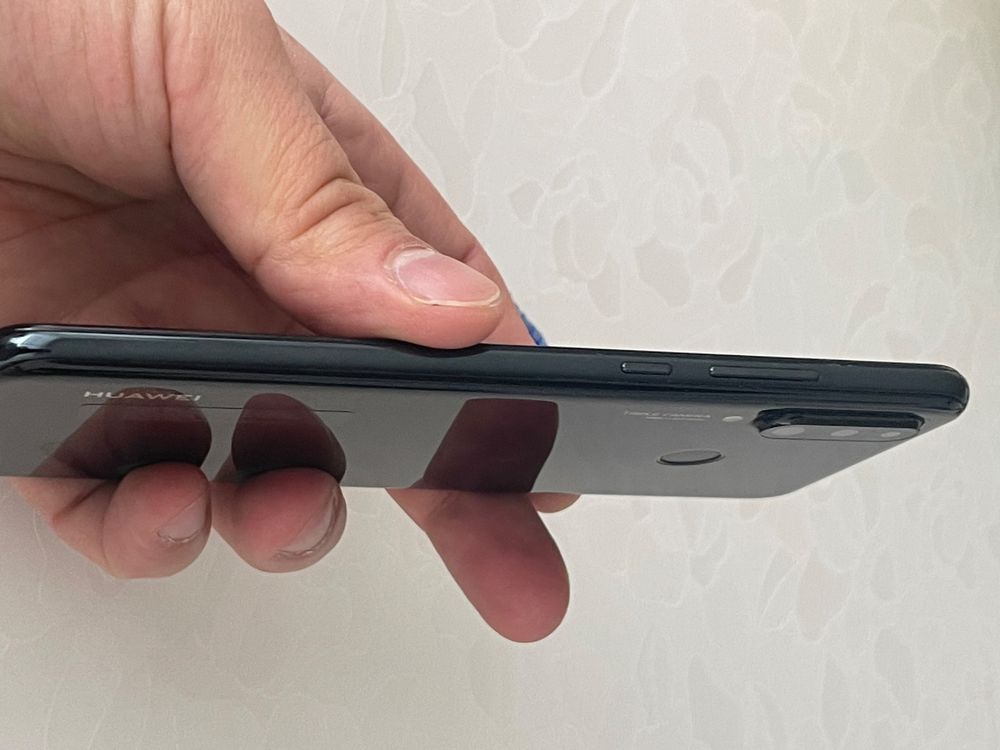 Huawei Model-lx18, P30 ( Defekt) | Kaufen auf Ricardo