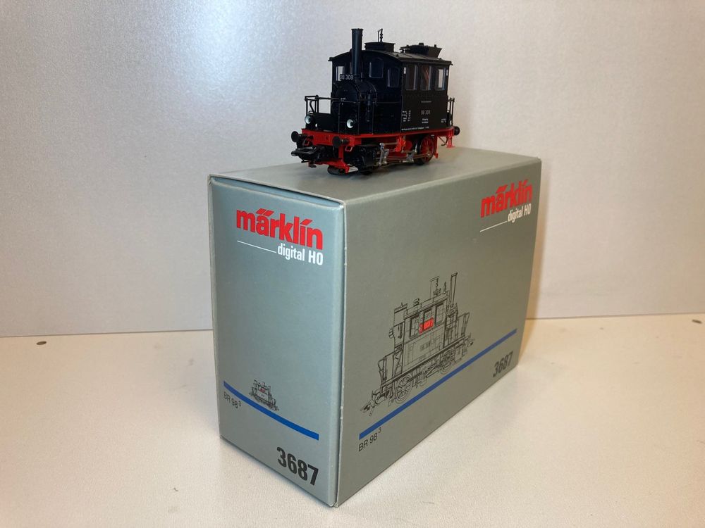 Märklin H0 3687 – BR 98, Glaskasten-Lot mit 3 Nebenbahnwagen (Gebraucht ...