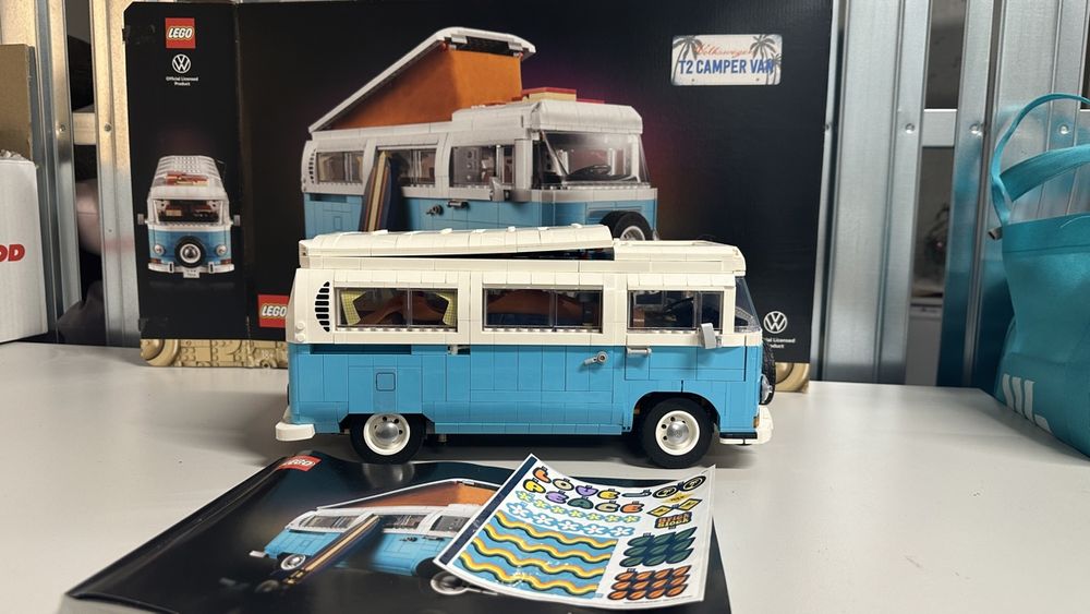 LEGO Volkswagen T2 Campingbus (Gebraucht) in Birr für CHF 100 – mit ...